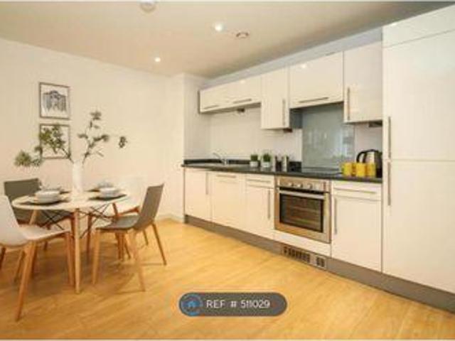 2 Bedrooms Flat for rent in Luke House, London SW1P