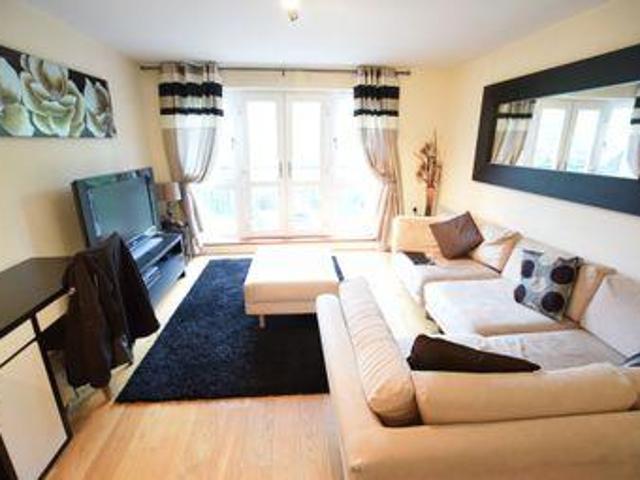 2 Bedrooms Flat for rent in Luscinia View, Napier Road, Reading, Berkshire RG1