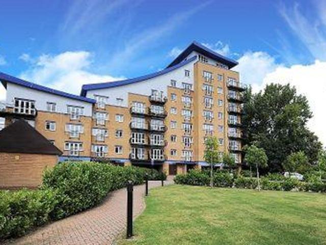 2 Bedrooms Flat for rent in Luscinia View, Napier Road, Reading RG1