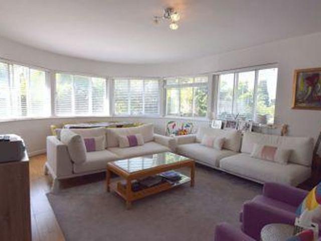2 Bedrooms Flat for rent in Lyttelton Road, Hampstead Garden Suburb N2