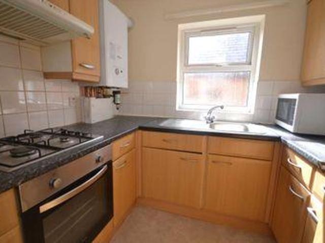 2 Bedrooms Flat for rent in Lynmouth Road, Reading RG1