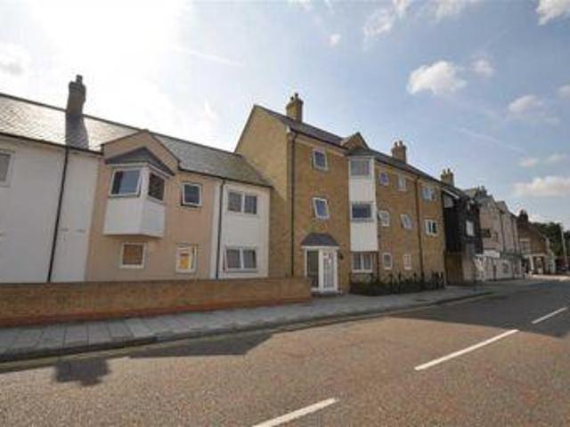 2 Bedrooms Flat for rent in Moulsham Street, Chelmsford CM2