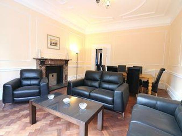 2 Bedrooms Flat for rent in Mount Avenue, Ealing, London. W5