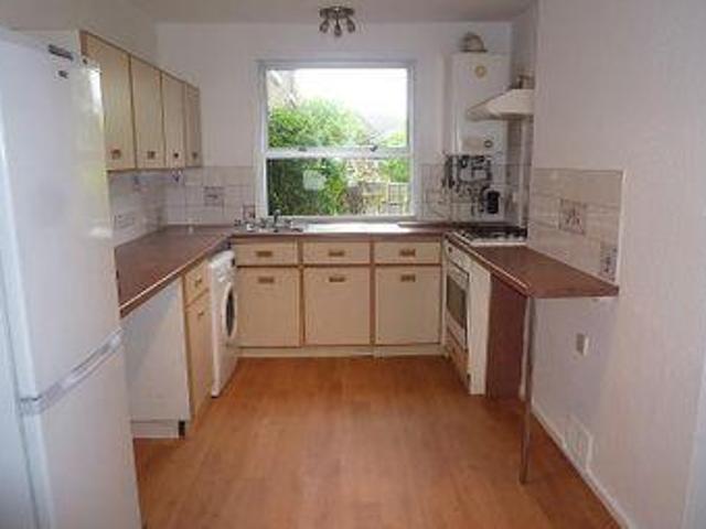 2 Bedrooms Flat for rent in Mount Pleasant Road, London SE13