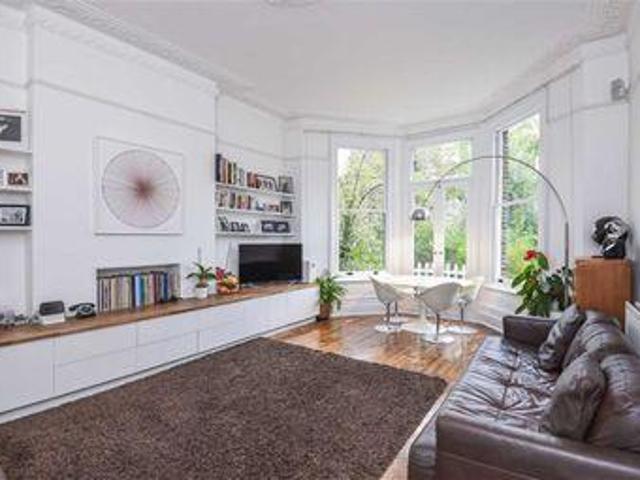 2 Bedrooms Flat for rent in Mowbray Road, Kilburn, London NW6