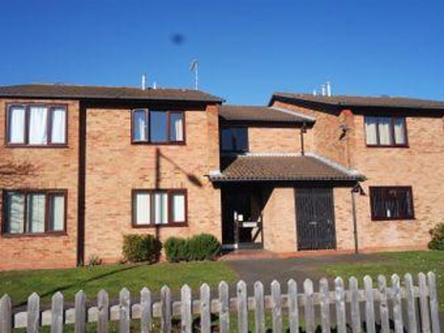 2 Bedrooms Flat for rent in Moat Lane, Yardley, Birmingham B26
