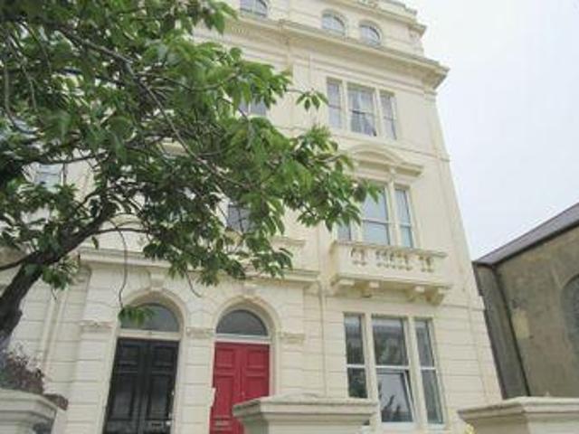 2 Bedrooms Flat for rent in Montpelier Place, Brighton BN1