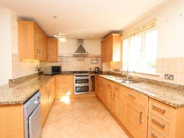 2 Bedrooms Flat for rent in Montpelier Road, Ealing W5