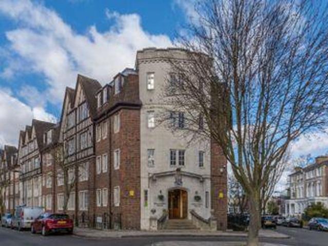 2 Bedrooms Flat for rent in Mortimer Crescent, Kilburn NW6