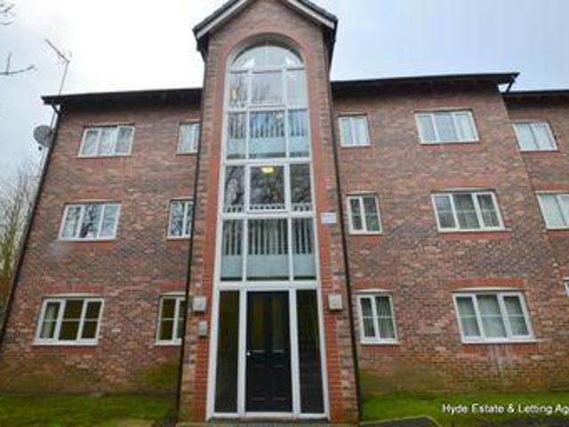 2 Bedrooms Flat for rent in Moss Lane, Blackrod, Bolton BL6