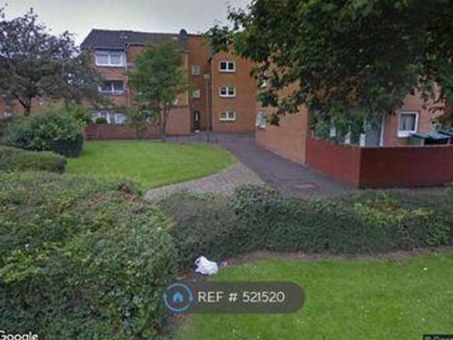 2 Bedrooms Flat for rent in Moss Road, Glasgow G51