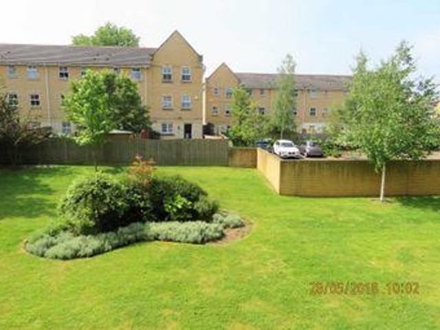 2 Bedrooms Flat for rent in Maxim Apartments, 2 Wheeler Place, 9Ez BR2