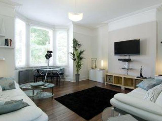 2 Bedrooms Flat for rent in Mazenod Avenue, London NW6