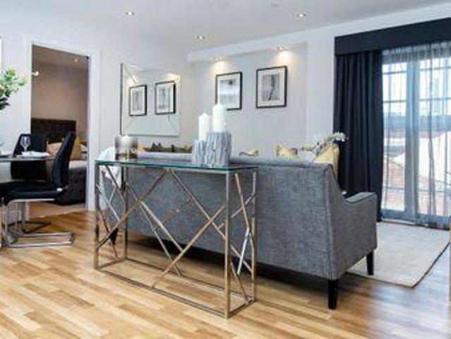 2 Bedrooms Flat for rent in Mabgate House, 53 Mabgate, Leeds LS9