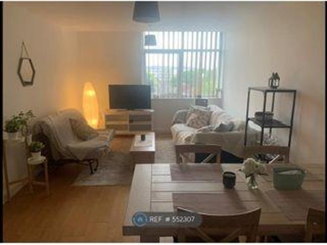 2 Bedrooms Flat for rent in Madison Court, Salford M50
