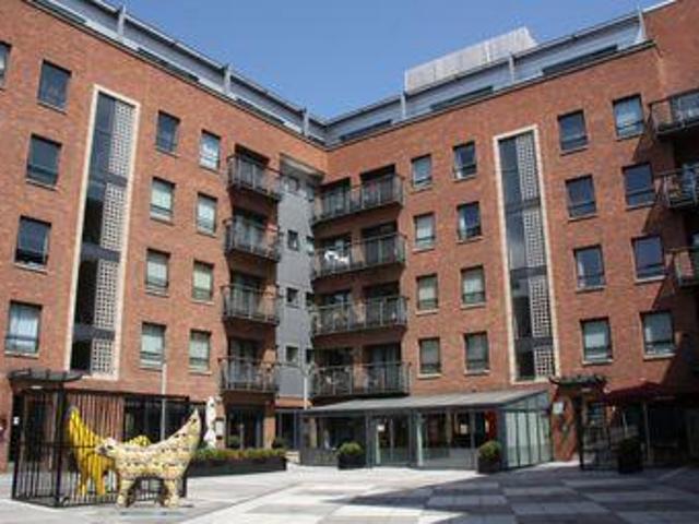 2 Bedrooms Flat for rent in Madison Square, Liverpool L1