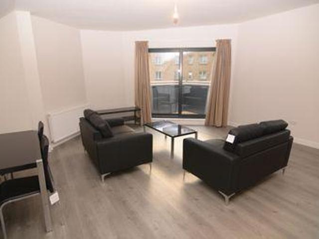 2 Bedrooms Flat for rent in Manilla Street, London E14