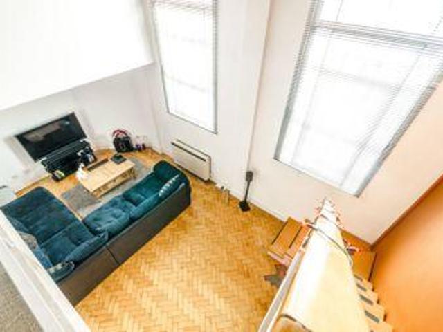 2 Bedrooms Flat for rent in Manor Gardens, Holloway N7