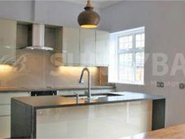 2 Bedrooms Flat for rent in Manor View, Finchley Central N3