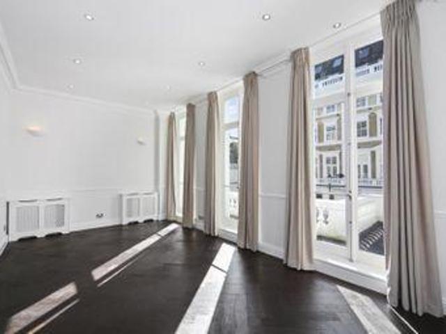 2 Bedrooms Flat for rent in Manson Place, South Kensington, London SW7