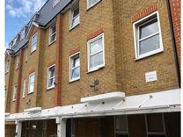 2 Bedrooms Flat for rent in Maple Road, London SE20
