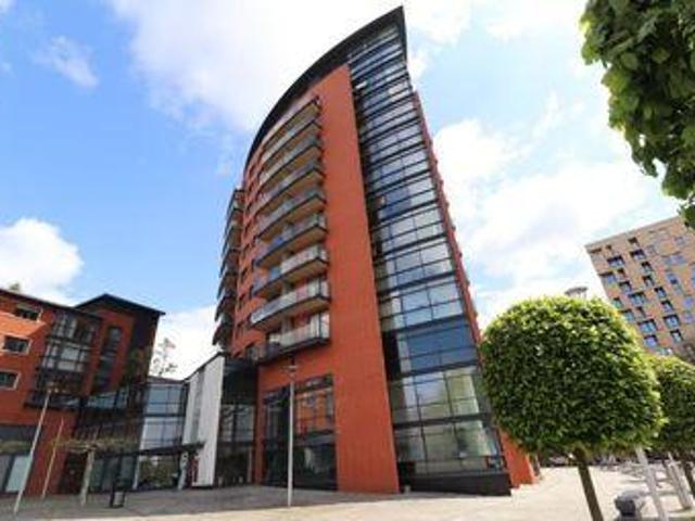 2 Bedrooms Flat for rent in Marconi Plaza, Chelmsford CM1