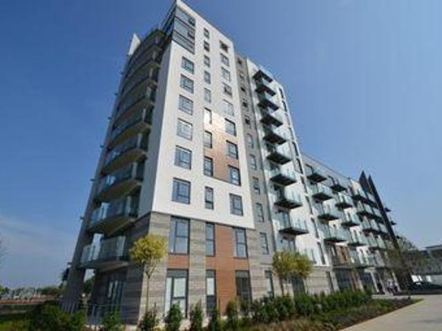 2 Bedrooms Flat for rent in Marina Heights, Pearl Lane, Gillingham ME7