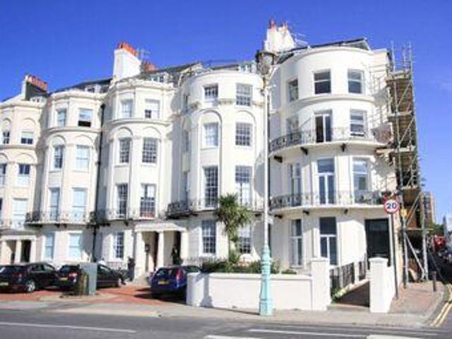 2 Bedrooms Flat for rent in Marine Parade, Brighton BN2