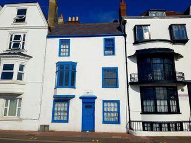 2 Bedrooms Flat for rent in Marine Parade, Eastbourne BN21