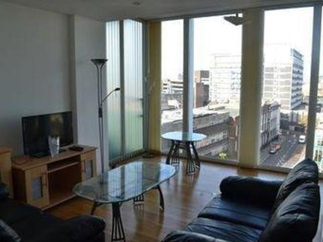2 Bedrooms Flat for rent in Maritime House, Greens End, London SE18