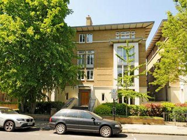 2 Bedrooms Flat for rent in Marlborough Hill, St Johns Wood NW8