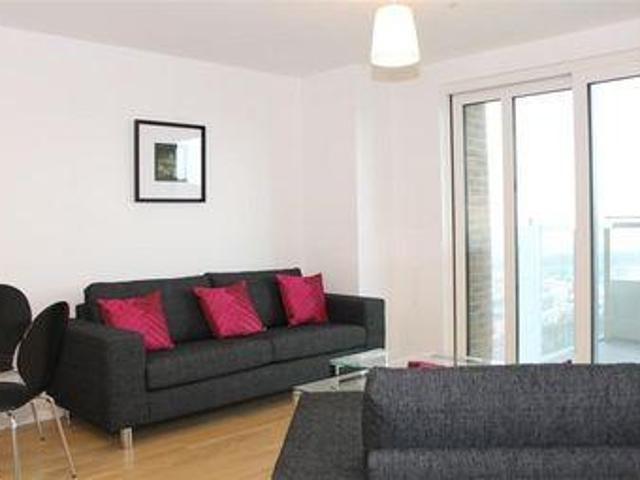 2 Bedrooms Flat for rent in Marner Point, No 1 The Plaza, Bow E3