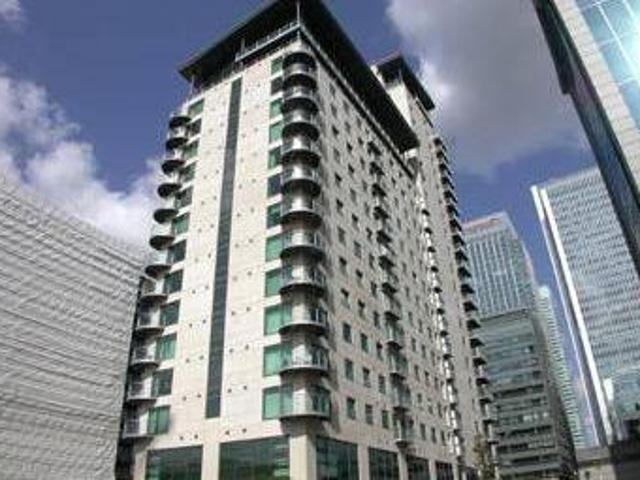 2 Bedrooms Flat for rent in Marshwall, London E14