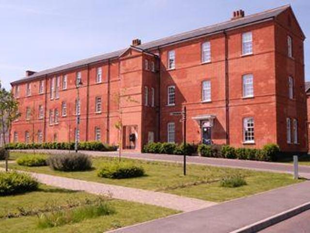 2 Bedrooms Flat for rent in Mary Munnion Quarter, St Johns, Chelmsford CM2