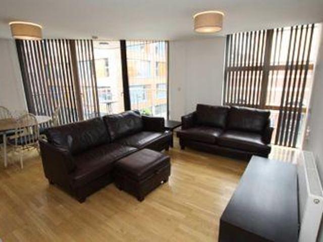 2 Bedrooms Flat for rent in Mcconnell Building, Royal Mills, Manchester M4