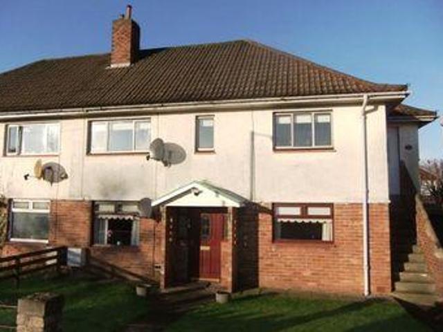 2 Bedrooms Flat for rent in Mcgrigor Road, Rosyth, Fife KY11