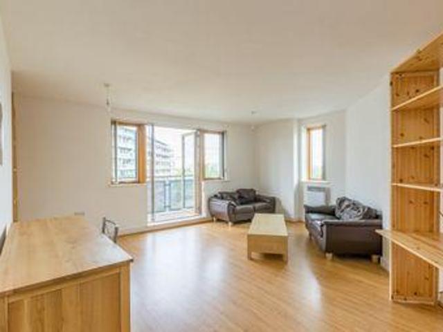2 Bedrooms Flat for rent in Meath Crescent, London E2