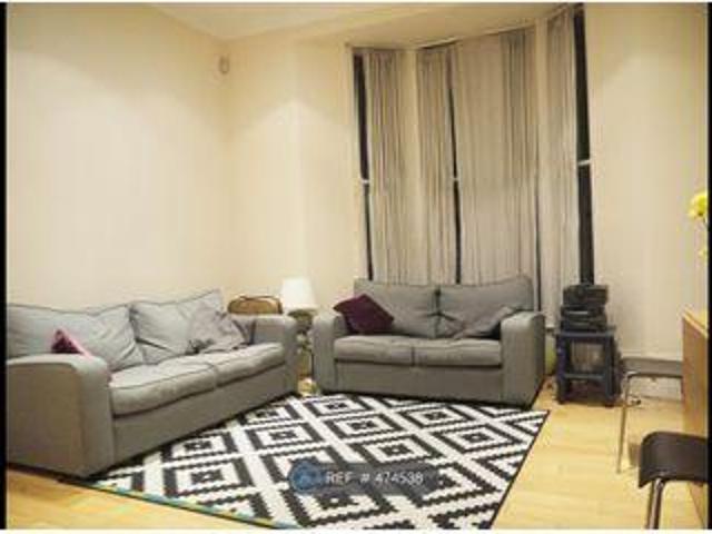 2 Bedrooms Flat for rent in Medina Road, London N7