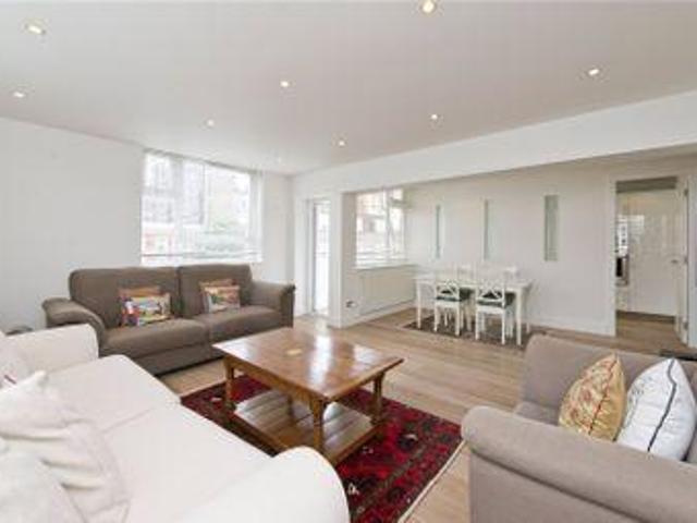 2 Bedrooms Flat for rent in Melbourne Court, Randolph Avenue, London W9
