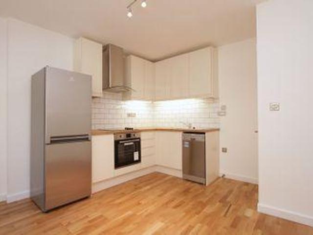 2 Bedrooms Flat for rent in Merchant House, Goulston Street, London E1