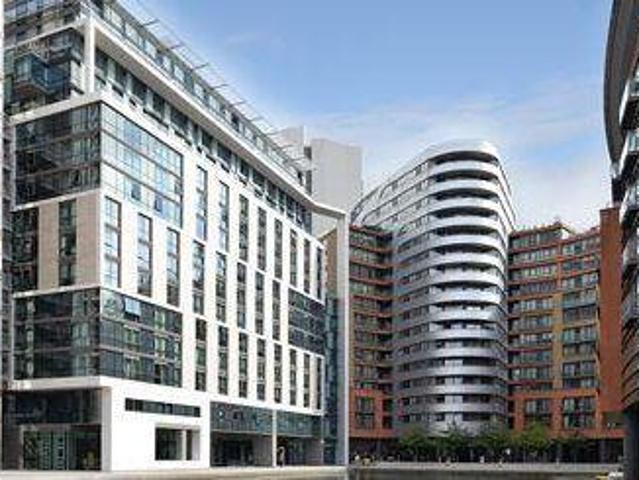 2 Bedrooms Flat for rent in Merchant Square East, London W2