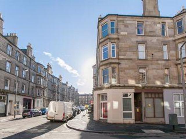 2 Bedrooms Flat for rent in Mertoun Place, Edinburgh EH11