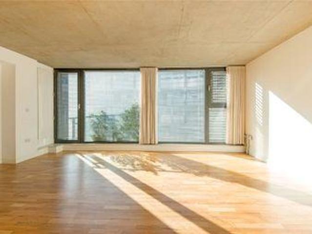2 Bedrooms Flat for rent in Micawber Street, London N1