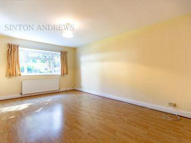 2 Bedrooms Flat for rent in Michelle Court, Shaa Road, Acton W3