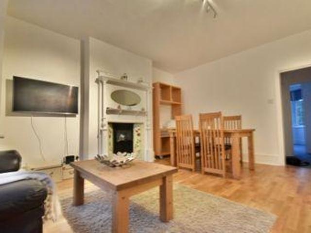 2 Bedrooms Flat for rent in Middleton Road, London NW11