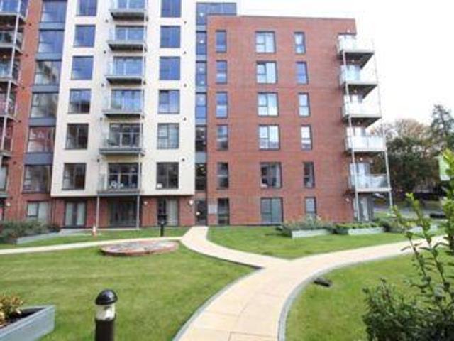 2 Bedrooms Flat for rent in Midland Road, Hemel Hempstead HP2
