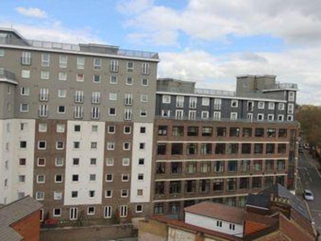 2 Bedrooms Flat for rent in Midland Road, Luton LU2