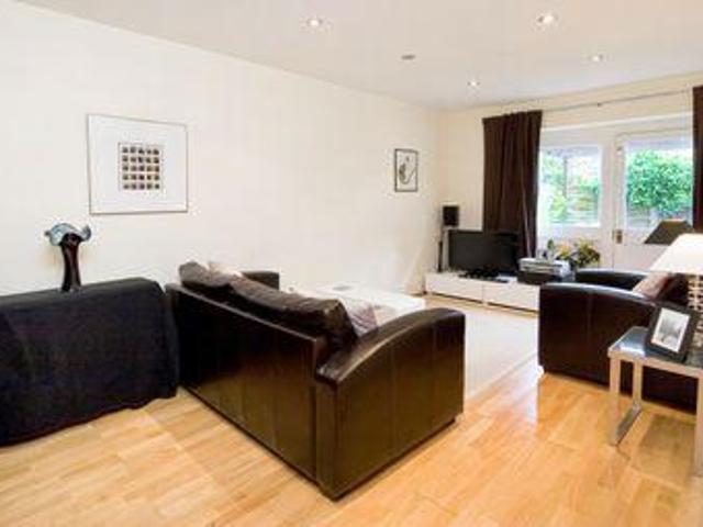 2 Bedrooms Flat for rent in Mildmay Park, London N1