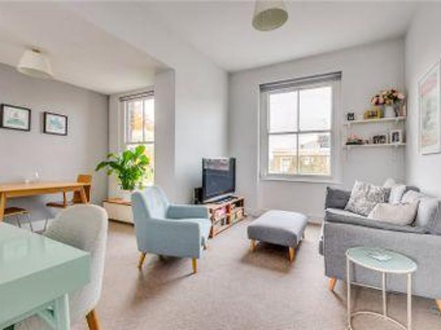 2 Bedrooms Flat for rent in Mildmay Park, London N1