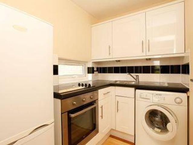 2 Bedrooms Flat for rent in Mildenhall Road, Clapton, London E5